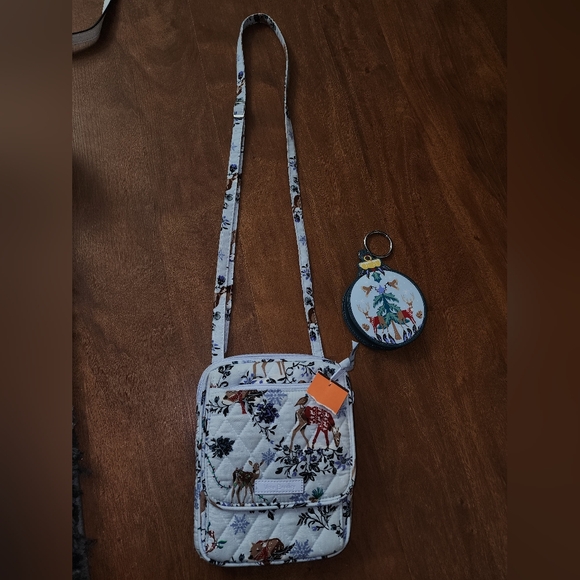 Vera Bradley | Bags | Vera Bradley Rfid Mini Hipster Merry Mischief ...